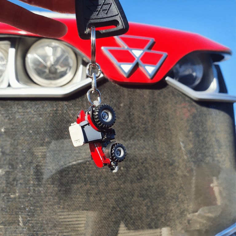 Massey Ferguson 8737 Keyring