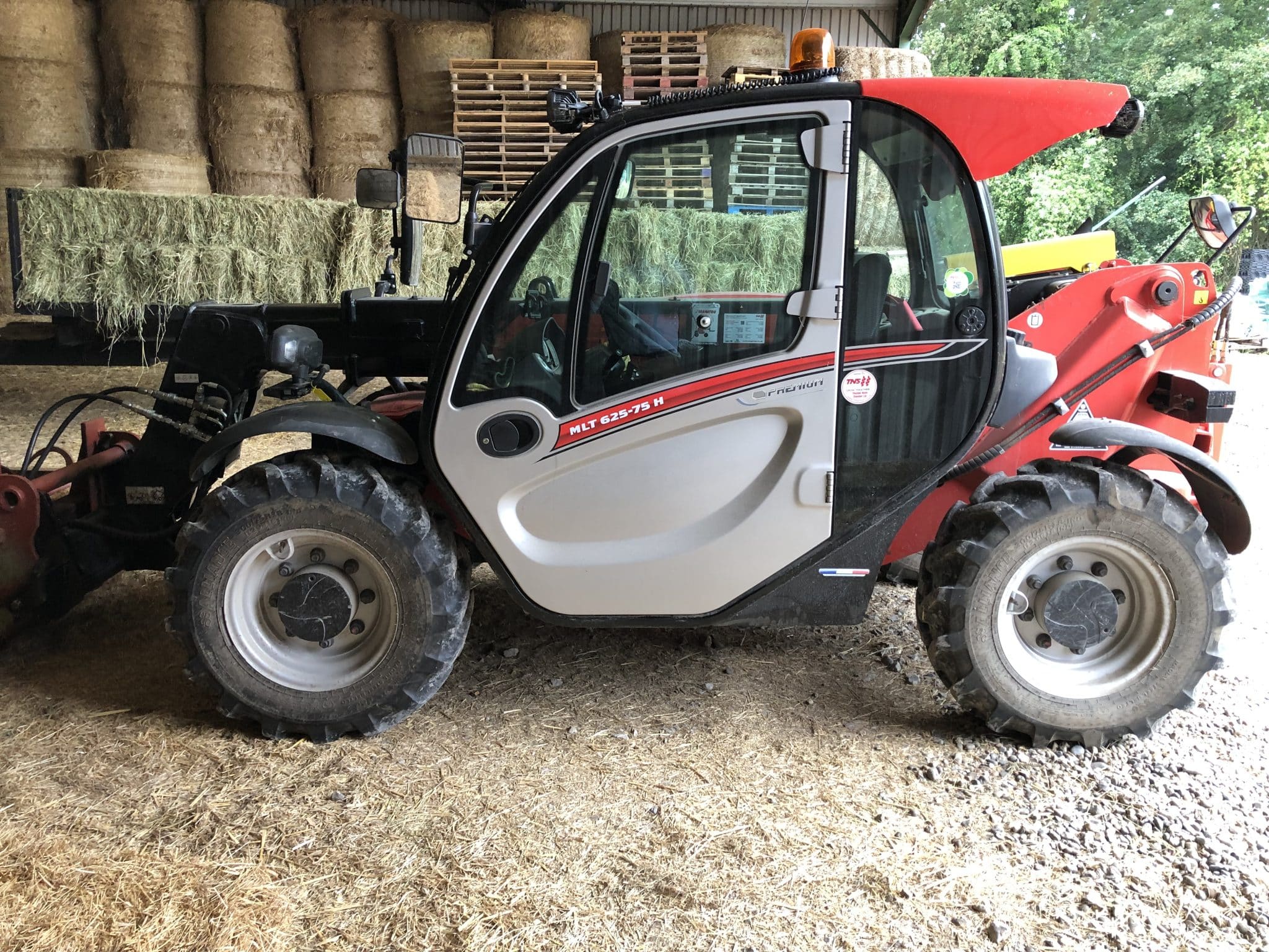 Manitou MLT 625-75H Telehandler