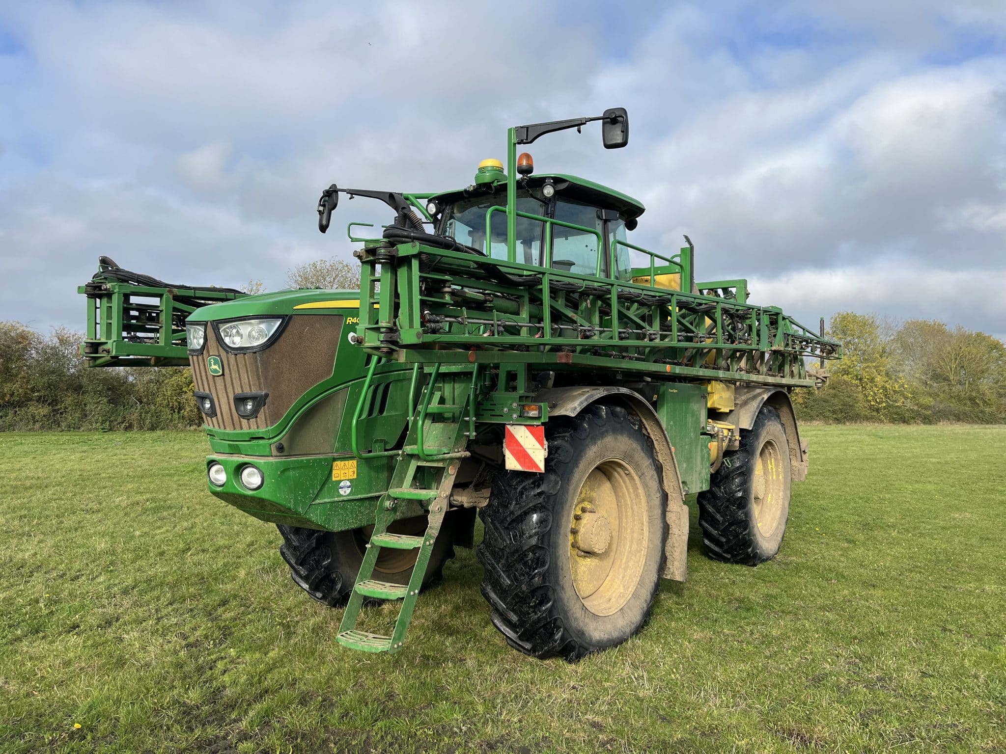 John Deere R4040I Sprayer