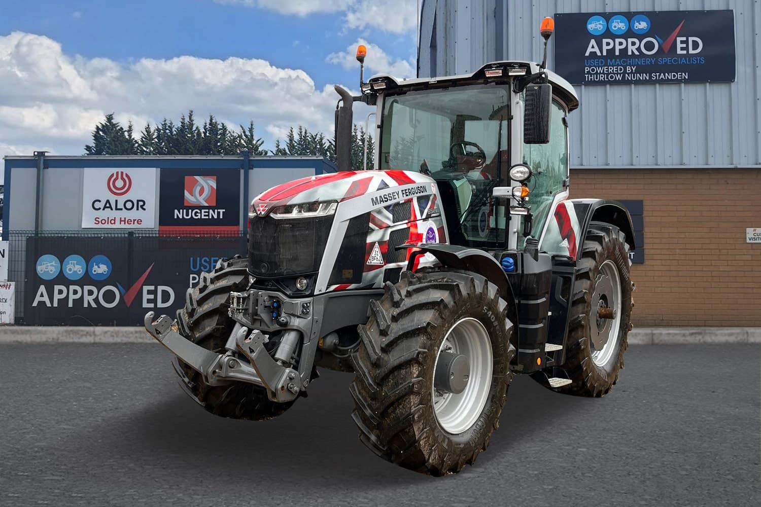 Massey Ferguson 8S.205 Dyna-7 Exclusive Spec Tractor