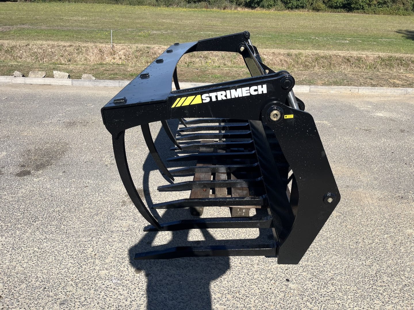 New Strimech 8ft Muck Grap